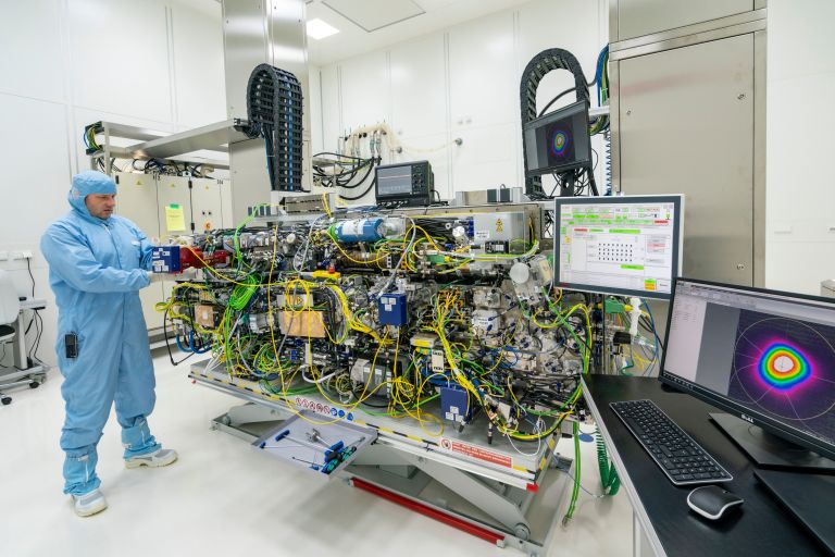 The greatest manufacturing machine you’ve never heard of – the ASML EUV ...